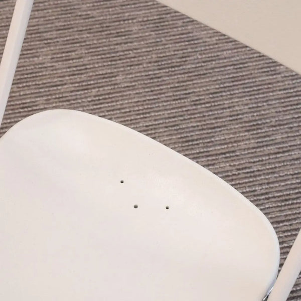 TitanPRO Plastic Folding Chair with Drain Holes – Advanced Stanchions